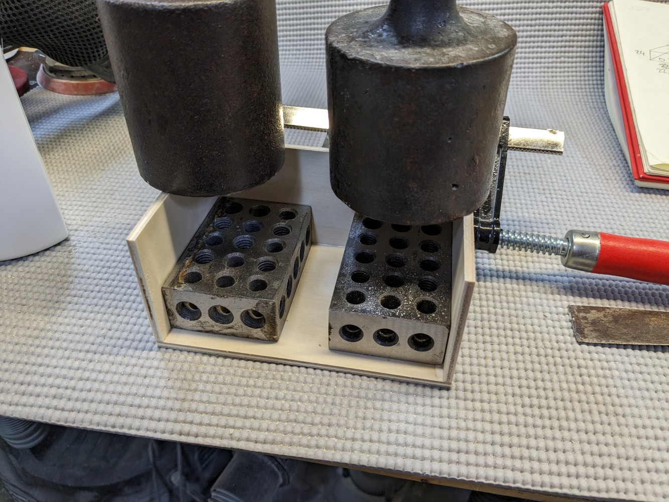 Soldering Station Box [splitbrain.org]